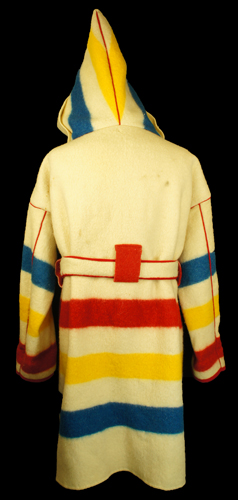 Gently Used - Capote - SIZE XL